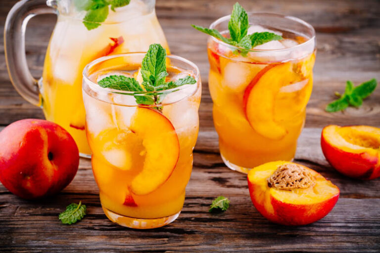 Nectarine: Benefits, Uses, Varieties, and Growing Tips
